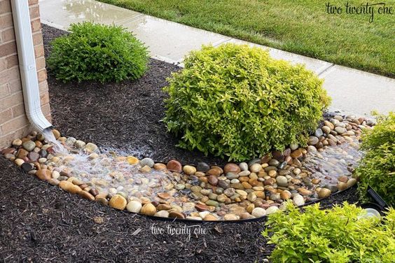 26 Beautiful and Practical “Drainage” Ideas for Your Yard - Best Hunter ...